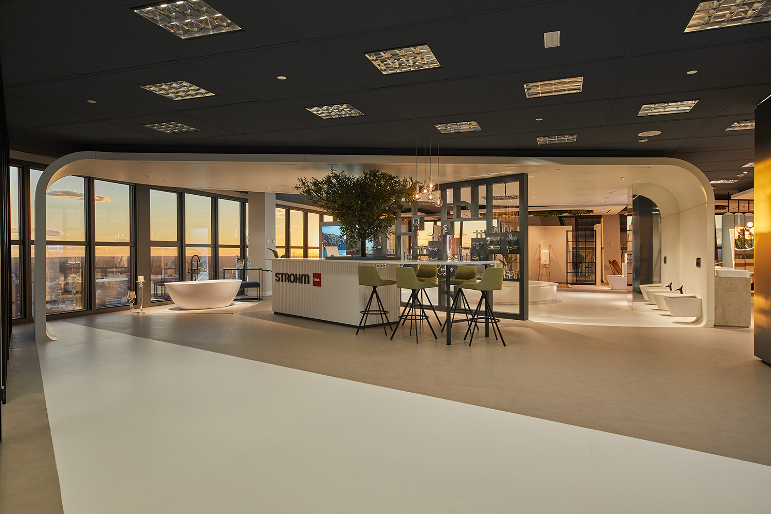 Over 100 years' experience - Strohm Teka : Strohm Teka